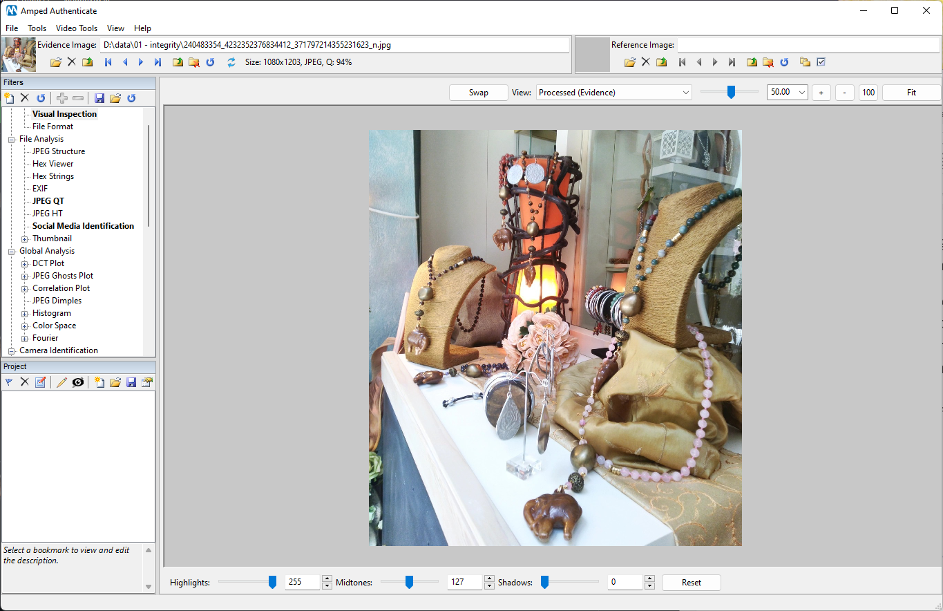 How to Identify Social Media Images and Analyze Them with Amped ...